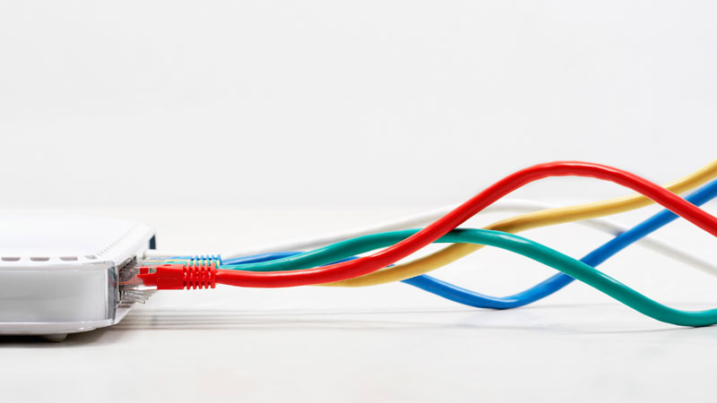 Pemerintah Dukung Penetrasi Internet Kabel di Indonesia