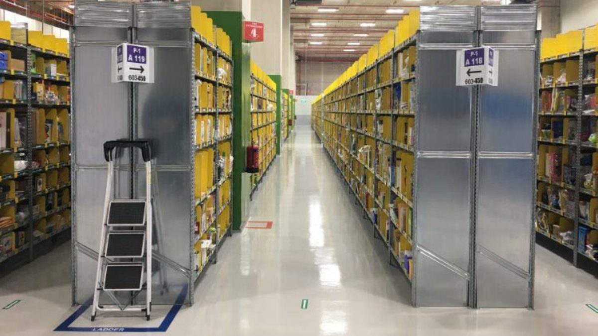 Hadir di Singapura, Bagaimana Bentuk Gudang yang Digunakan Amazon?